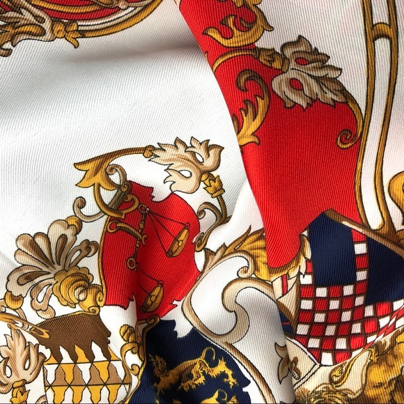 PATRICIA PARIS | Accessories | Vtg Patricia Paris Regal Sheild Crest ...